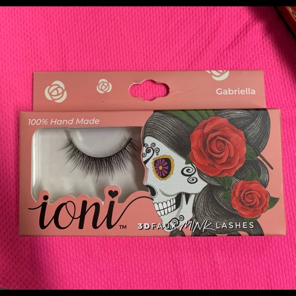 IONI | Makeup | Ioni Lashes | Poshmark